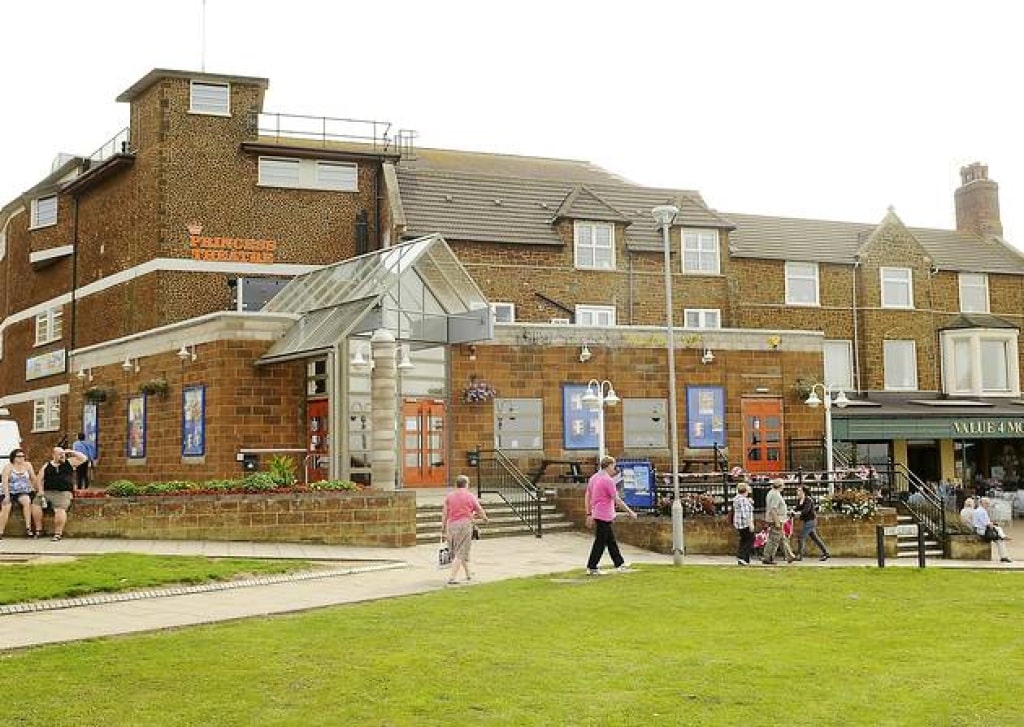 Hunstanton - The Jersey Beats - Oh What A Nite!